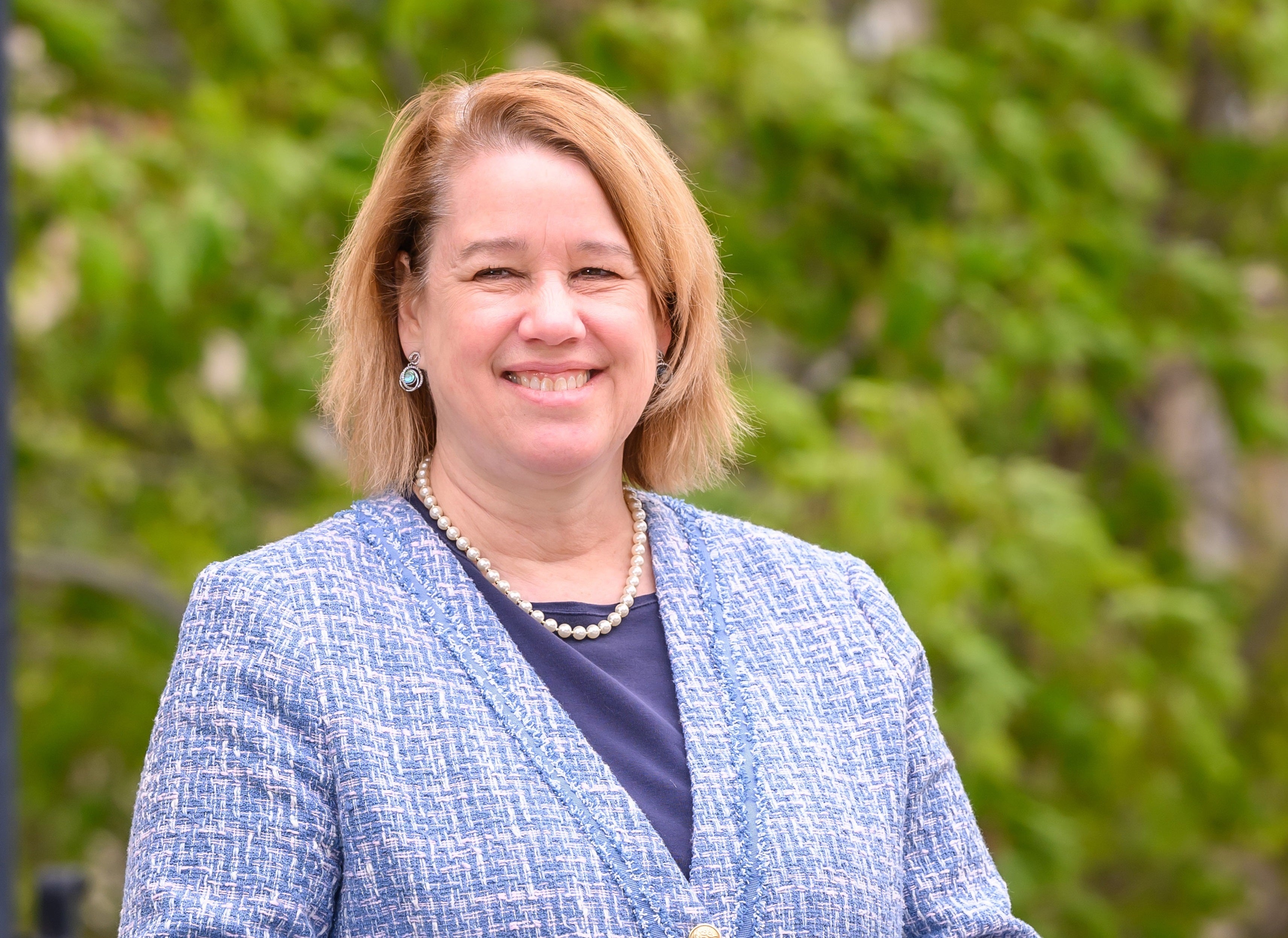 Dr. Susan Martinis to deliver 2025 School of MCB convocation address ...