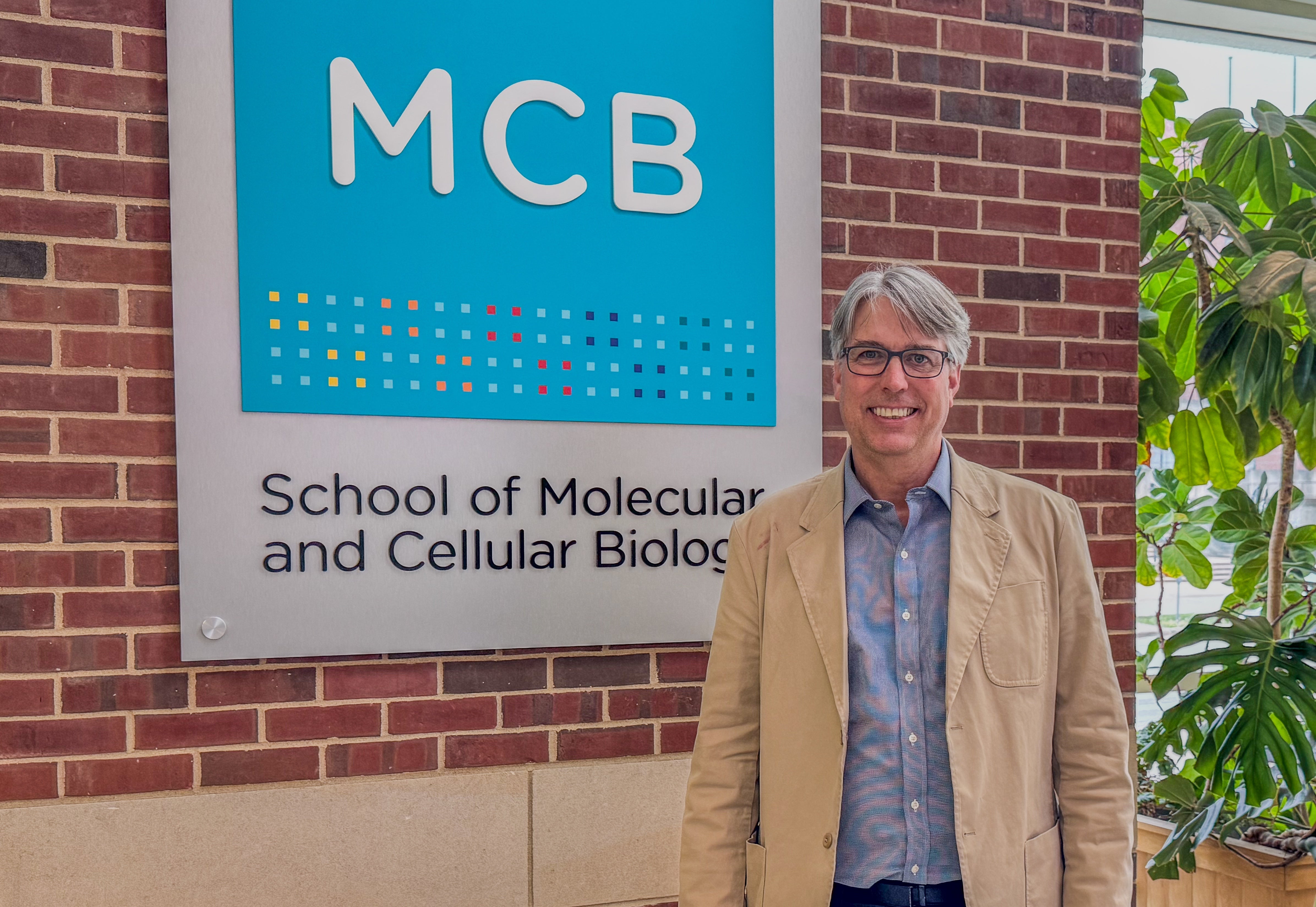 MCB alumnus Dr. Craig Mackinnon builds a career in pathology, genomic ...